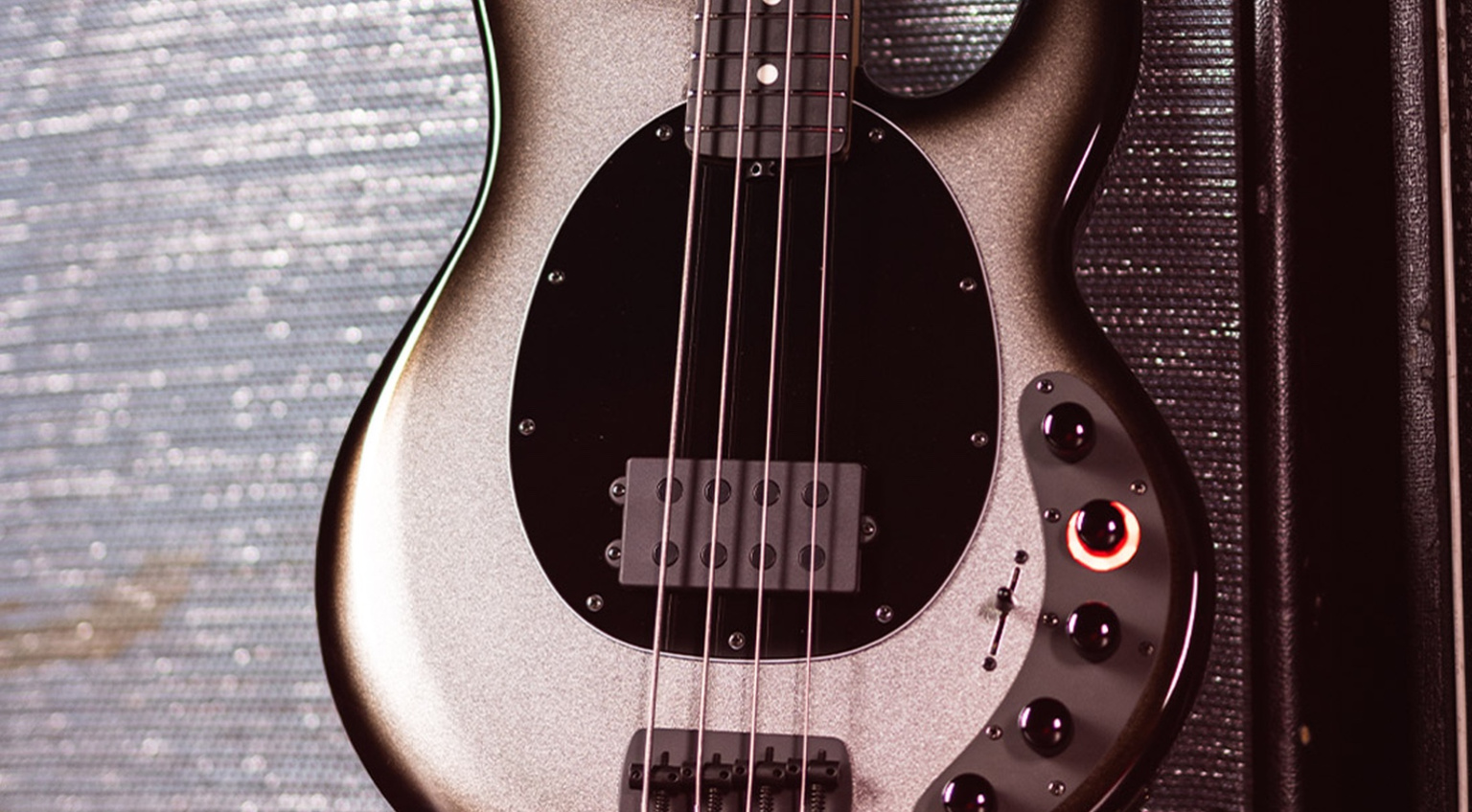 Music Man Dark Ray 2025: New Finishes, plus BFR Limited Run - gearnews.com