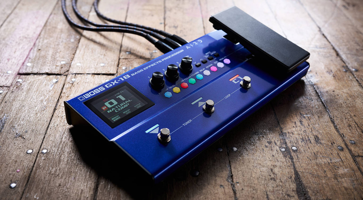Boss GX-1 and GX-1B: The most affordable Boss floorboard modelers ever ...