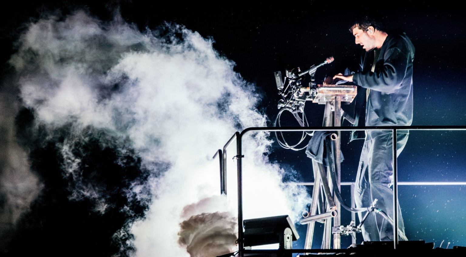 Fred again.. Live Setup: Why Even Daft Punk Legend Thomas Bangalter ...