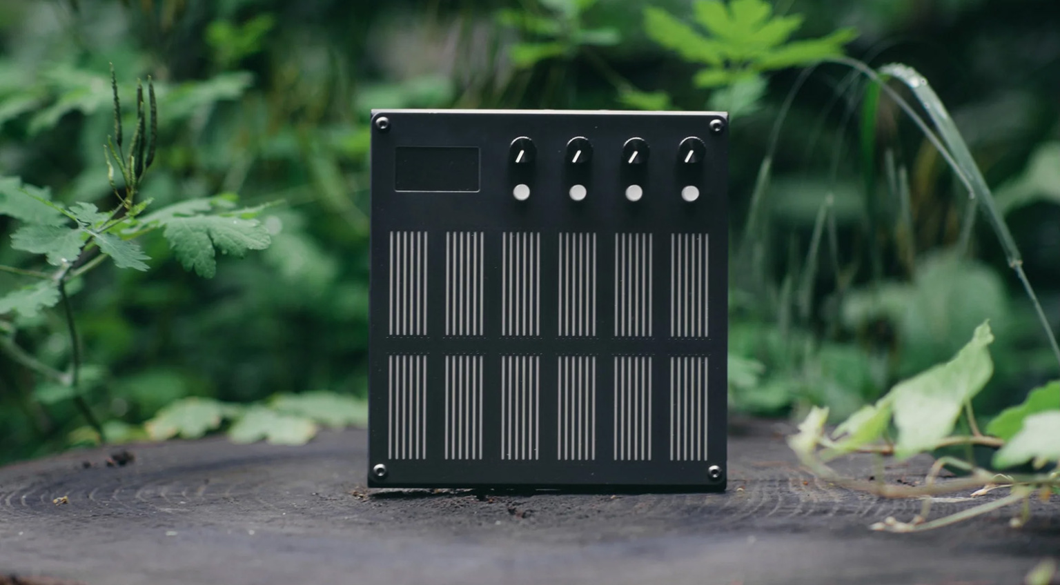zetaSID Basslines, DVNA and a new CPU for your Fairlight CMI: Synth Journal